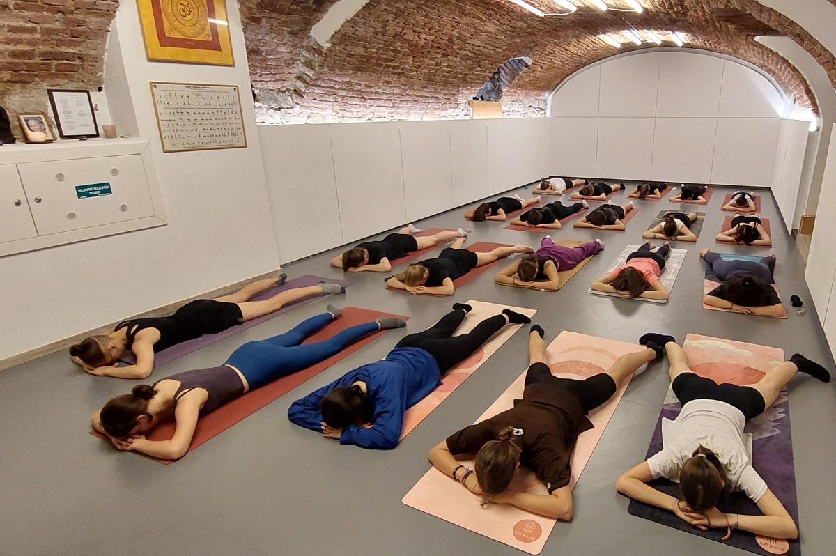 YOGASPACE - joga v Praze (Praha, Smíchov) • Firmy.cz
