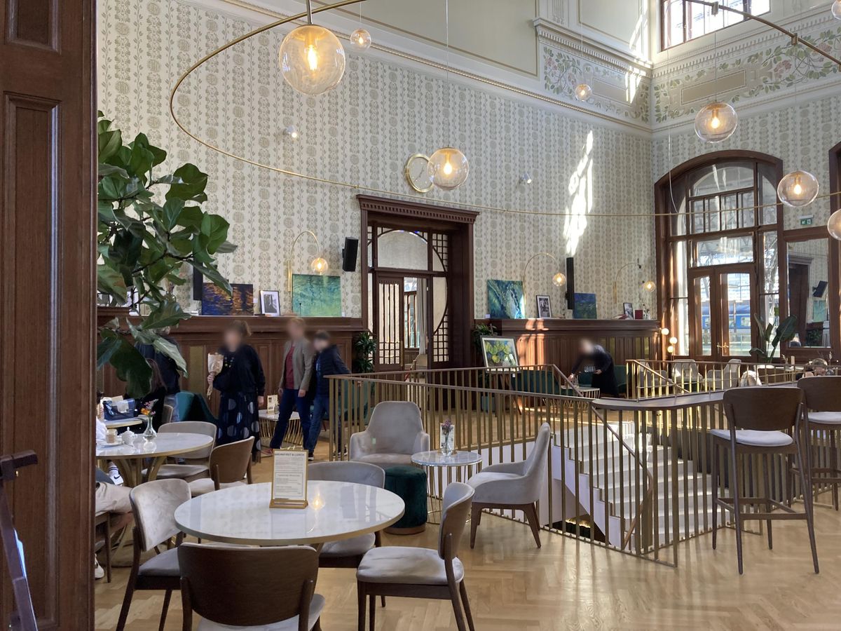 Foyer Café (Praha, Vinohrady) • Firmy.cz