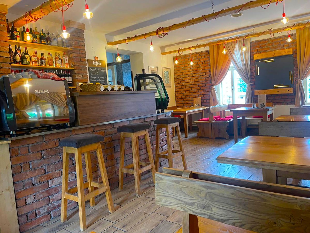 Restaurace U Námořníka (Semily, Podmoklice) • Firmy.cz