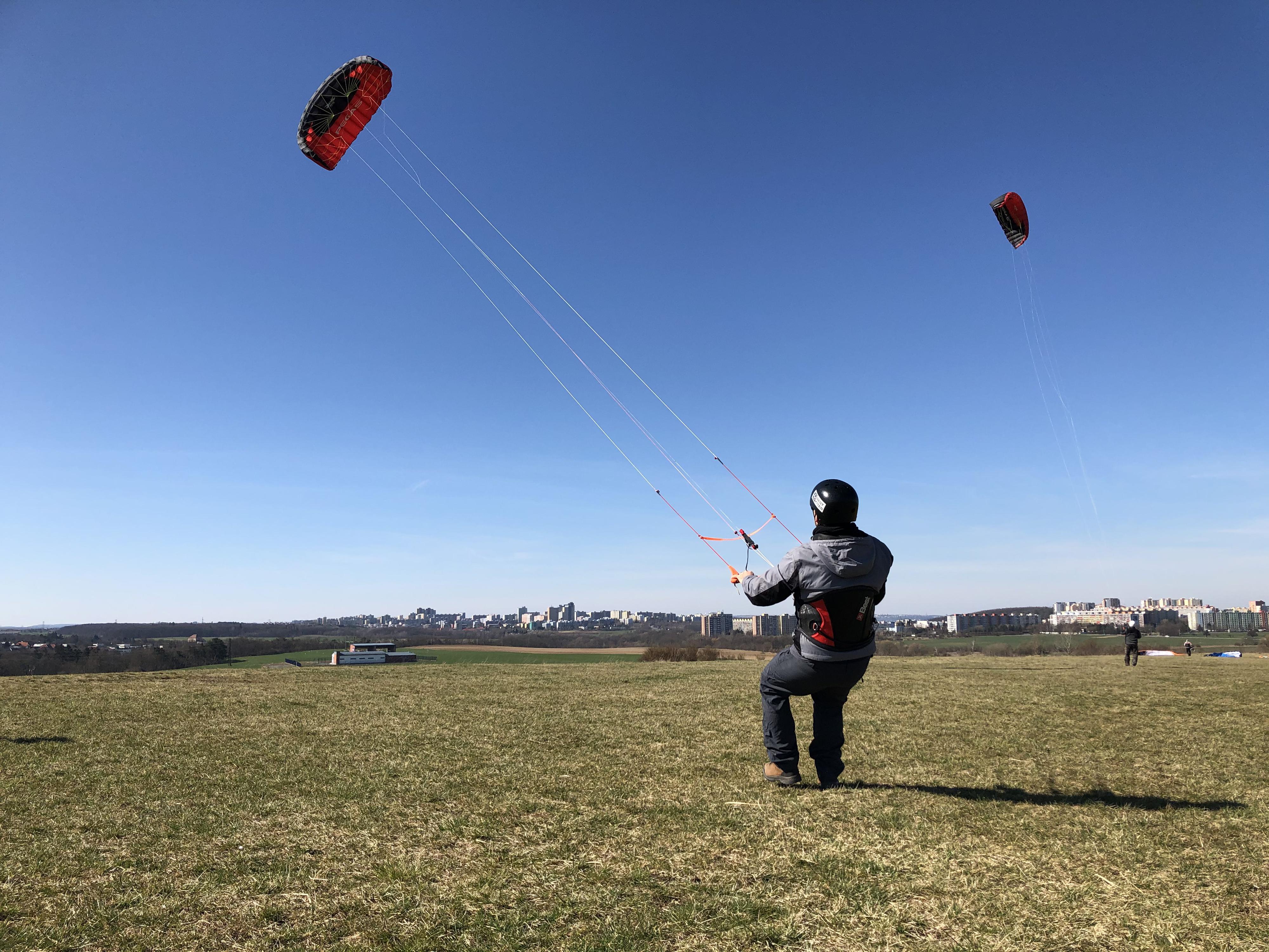 1denní landkiting kurz za 2 290 Kč Boží Dar BEST KITES, s.r.o. • Firmy.cz