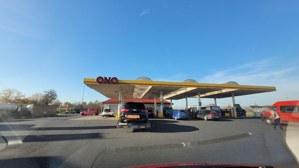 Tank ONO (Údlice, Přečaply) • Firmy.cz