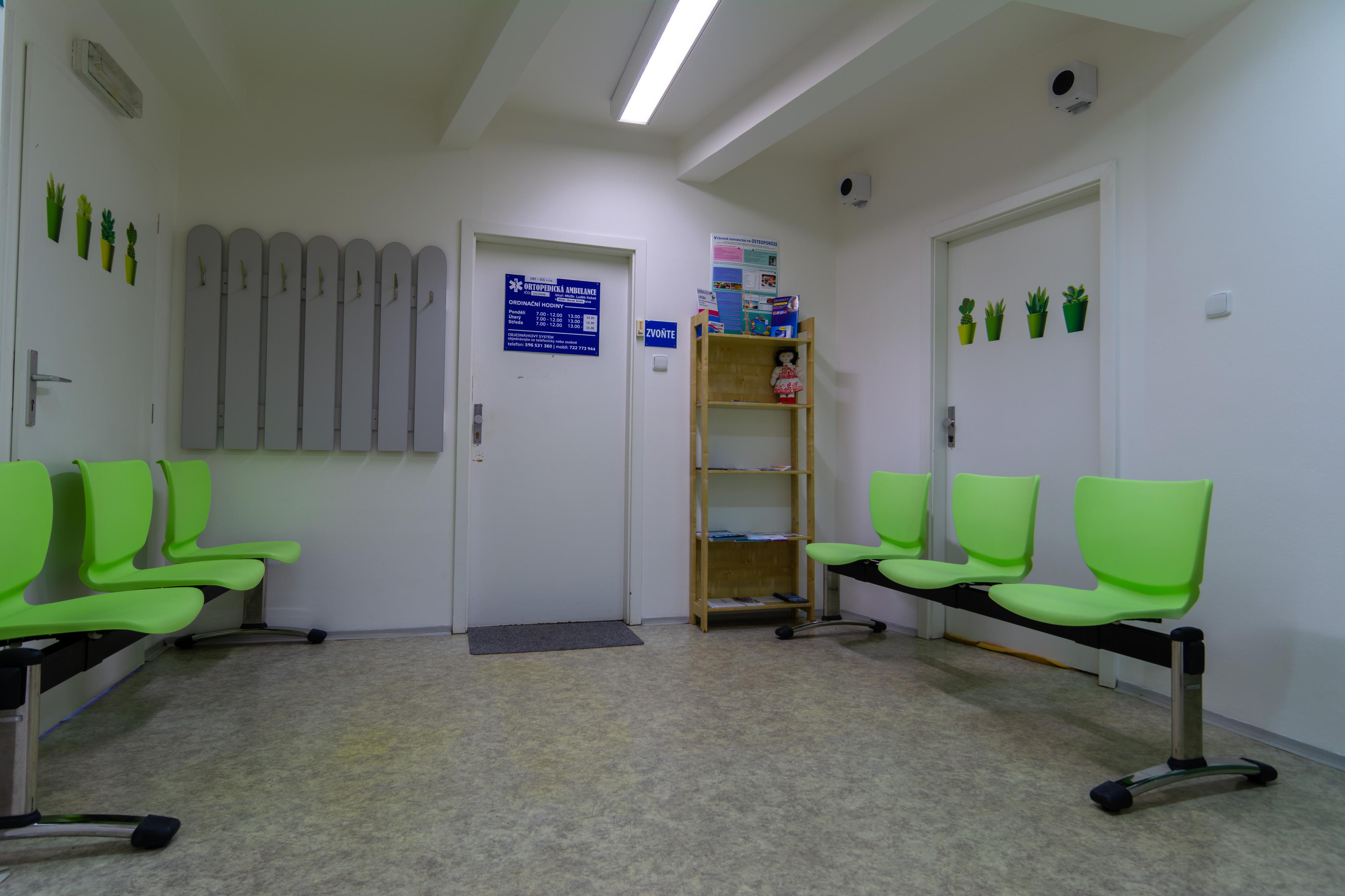 MUDr. Marek Solák, ortopedická ambulance ORT-SOL s.r.o. (Orlová, Město ...