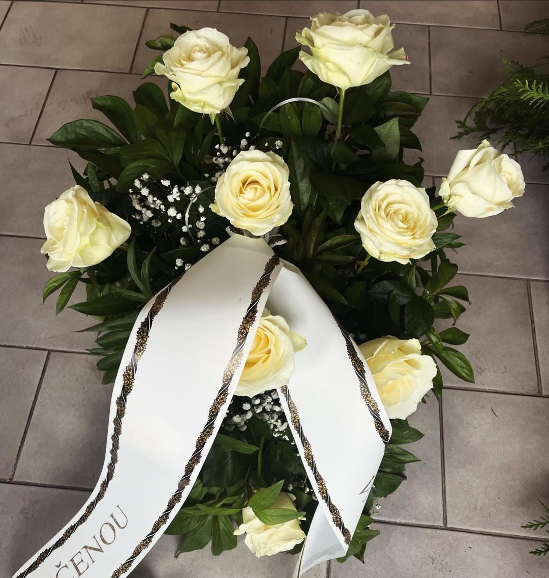 Výroba smuteční kytice od 500 Kč České Budějovice 3 Květiny CHLANDA ...