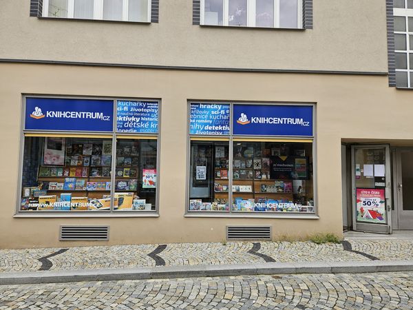KNIHCENTRUM.CZ (Valašské Meziříčí), IČO 27854507, adresa a telefon • Firmy.cz
