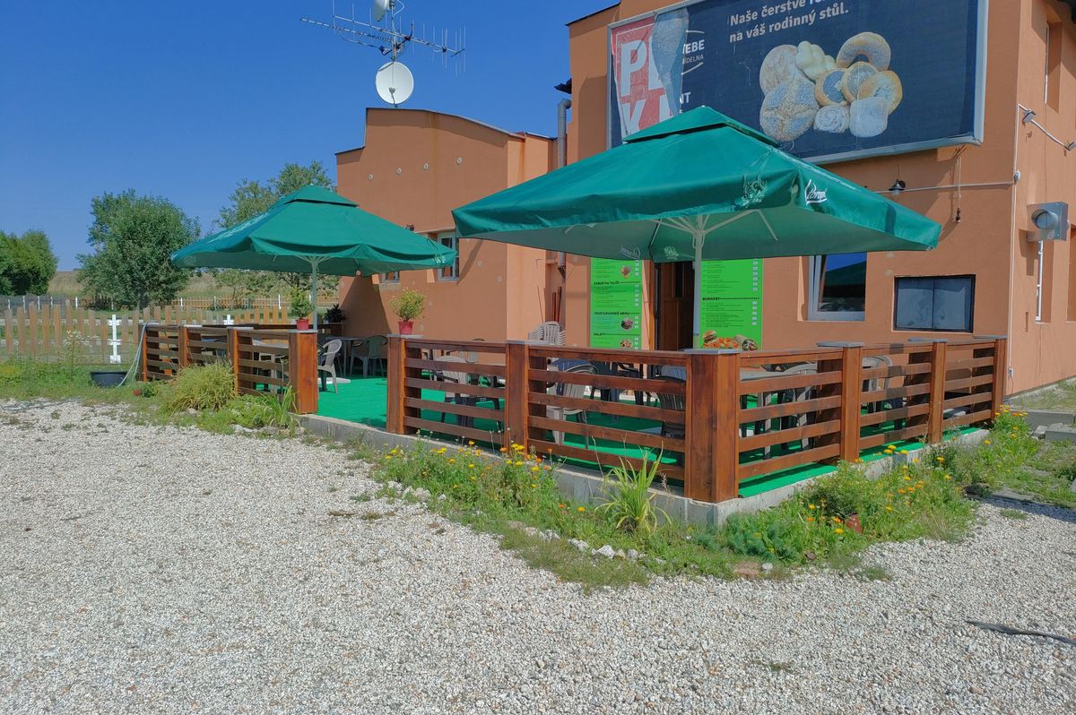 Antalya Kebab a Pizza Mario (Dětřichov) • Firmy.cz