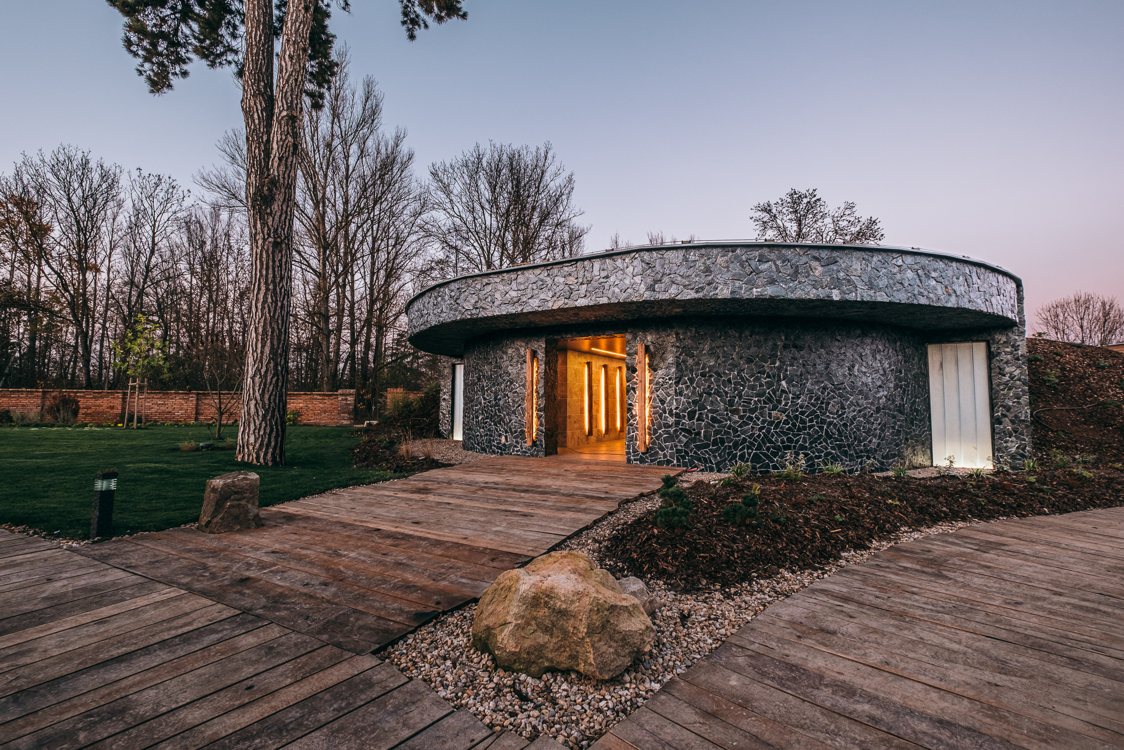 Saunová zahrada SALORI (Hradec Králové, Věkoše) • Firmy.cz