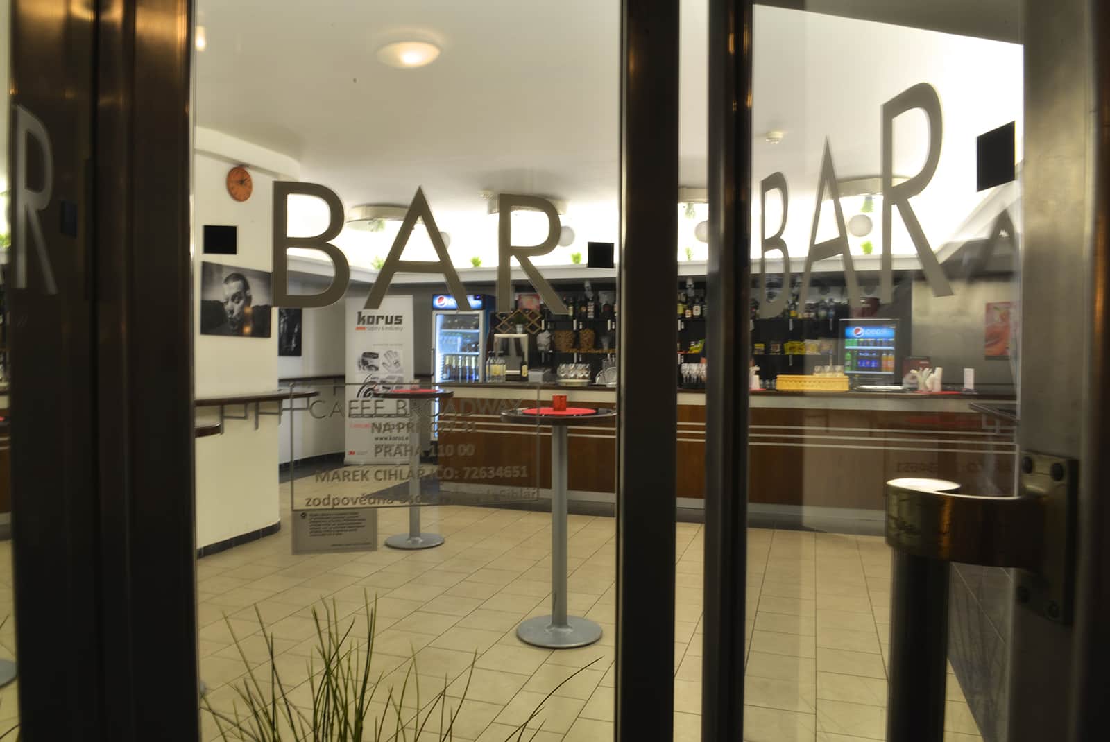 DIVADLO BROADWAY (Praha, Staré Město) • Firmy.cz