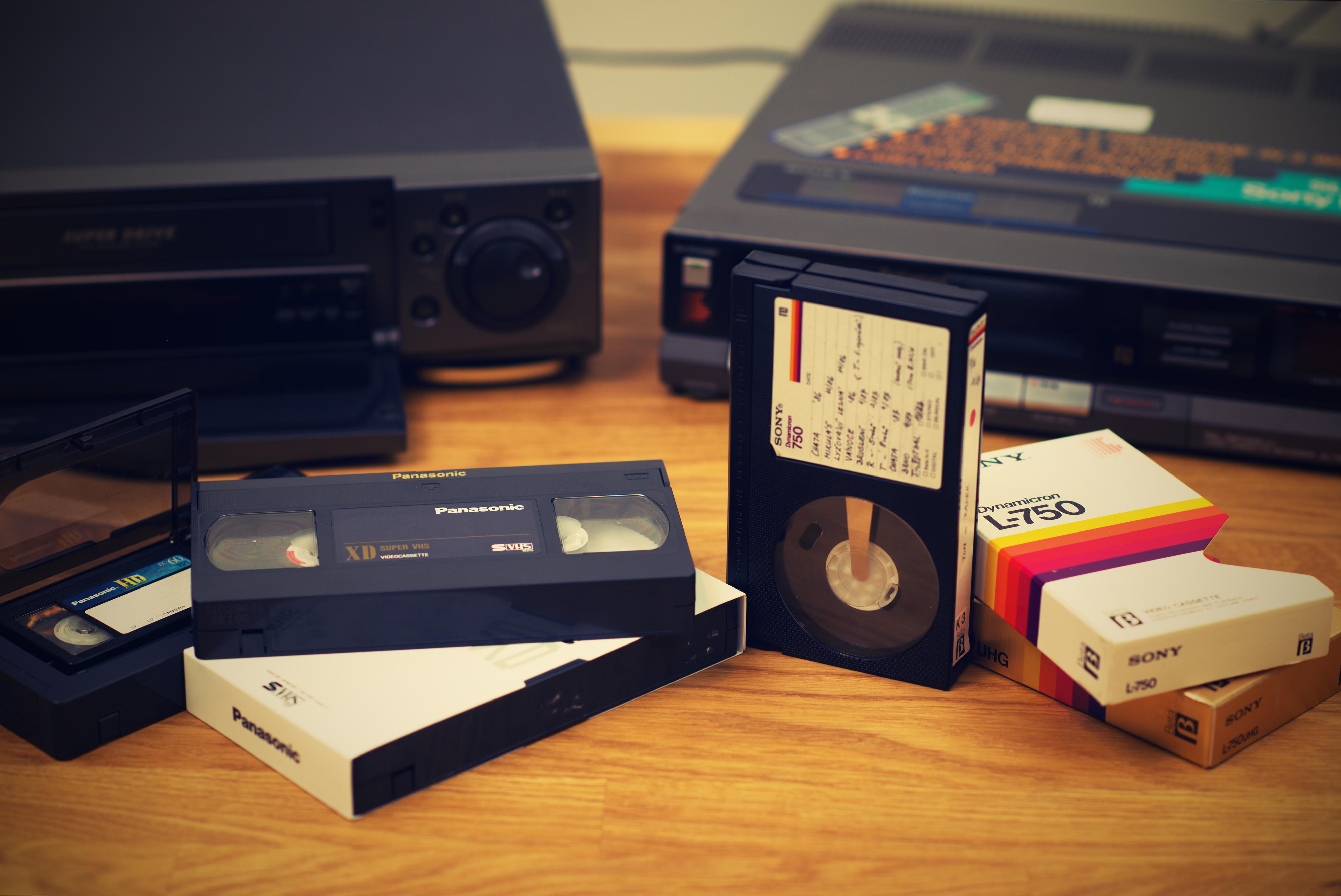 Převod (digitalizace) VHS kazety na USB flash disk Neslovice ...