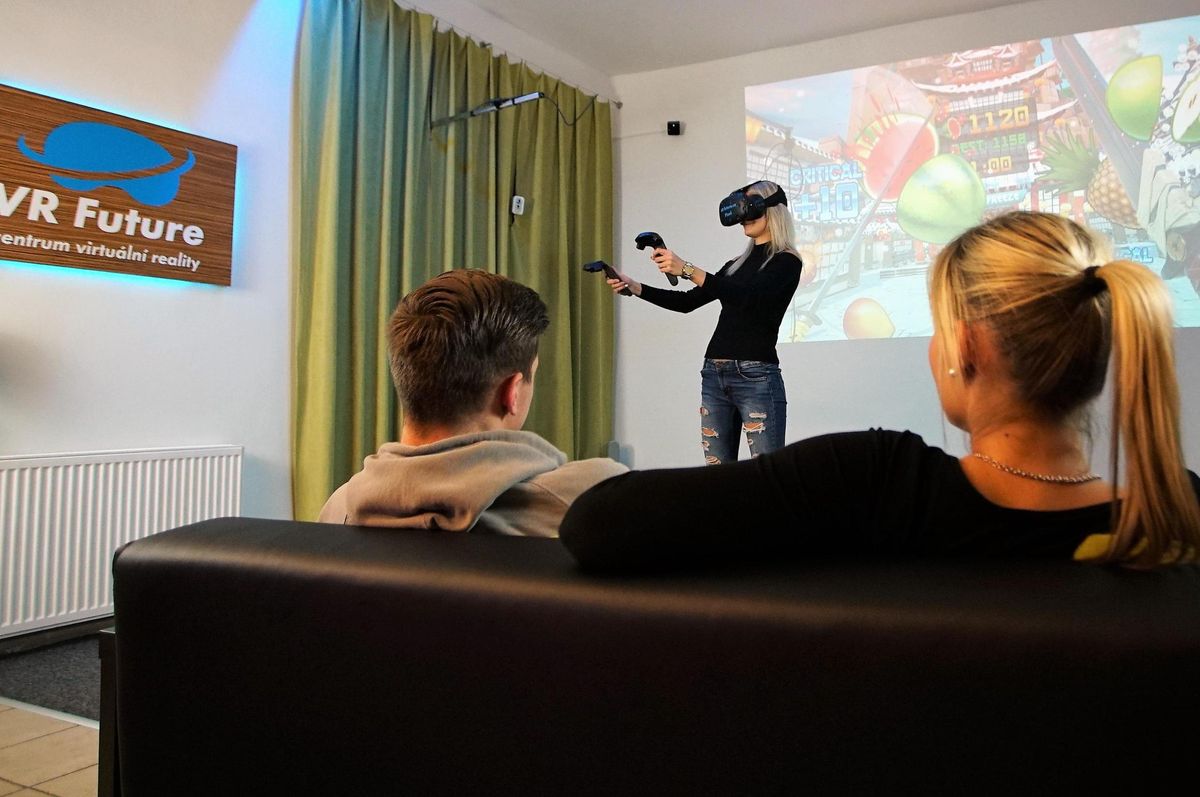 VR Future - Centrum virtuální reality (Plzeň, Jižní Předměstí), IČO 06773133, adresa a telefon ...