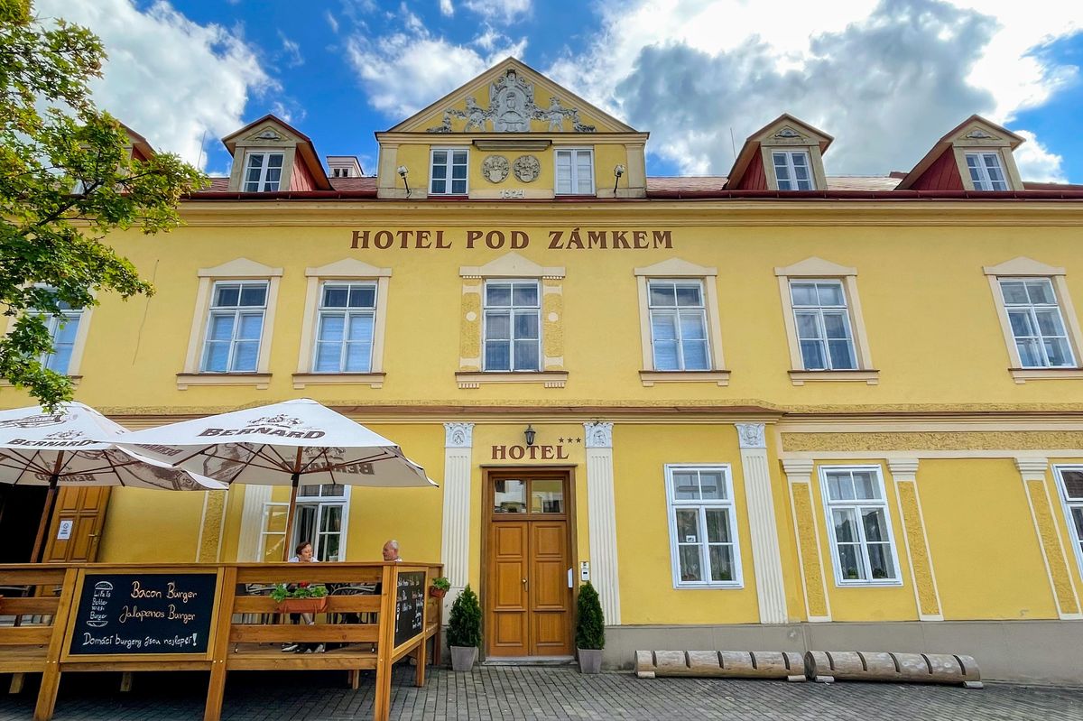 Hotel Pod zámkem (Vranov nad Dyjí) • Firmy.cz