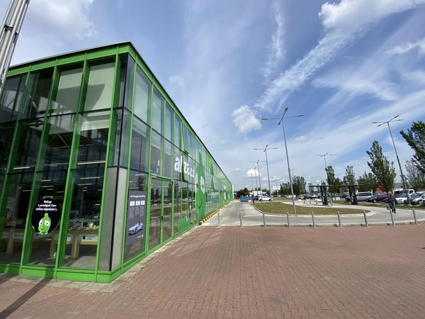 Alza.cz (Praha, Čakovice) • Firmy.cz