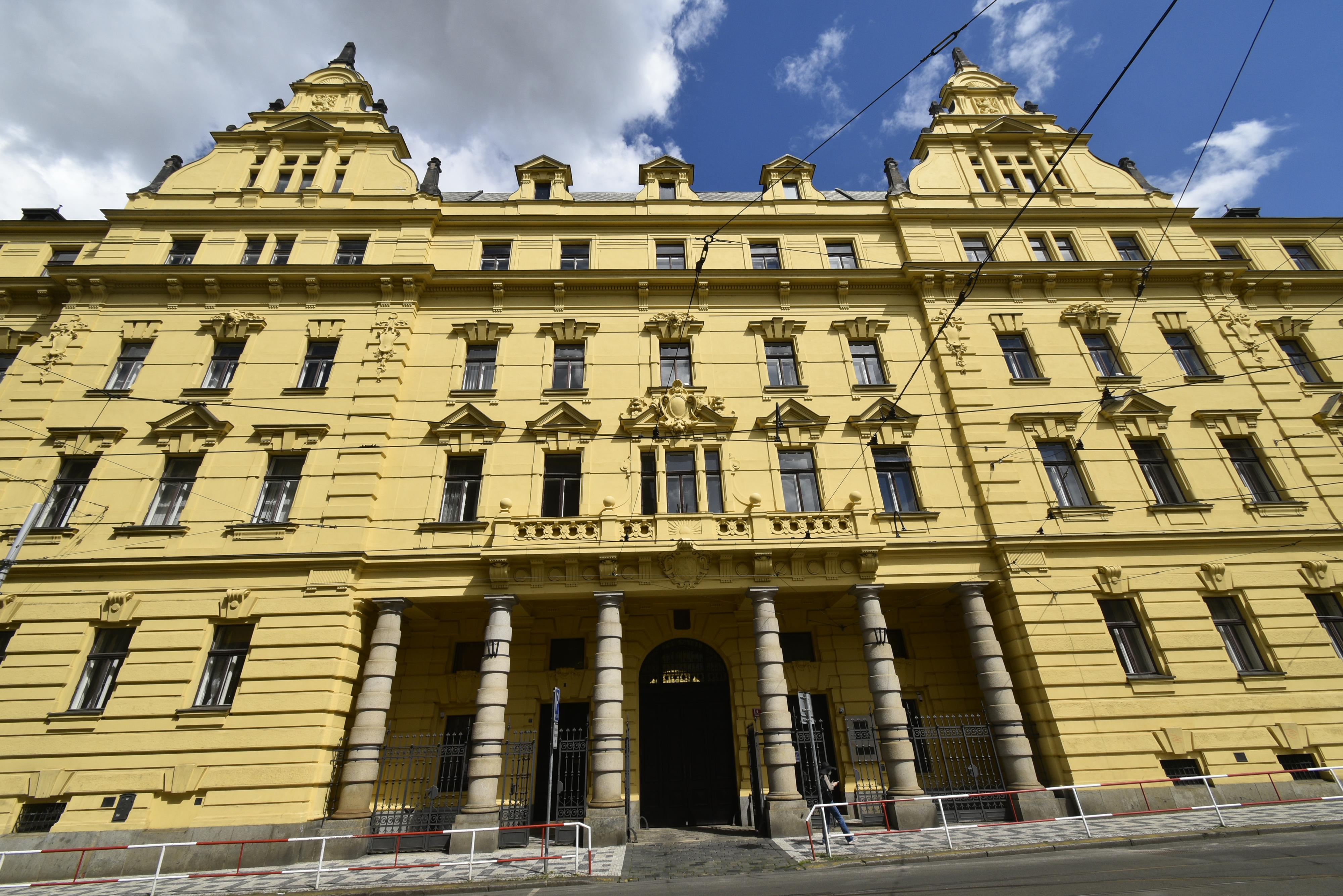 Městský soud v Praze (Praha, Nové Město) • Firmy.cz