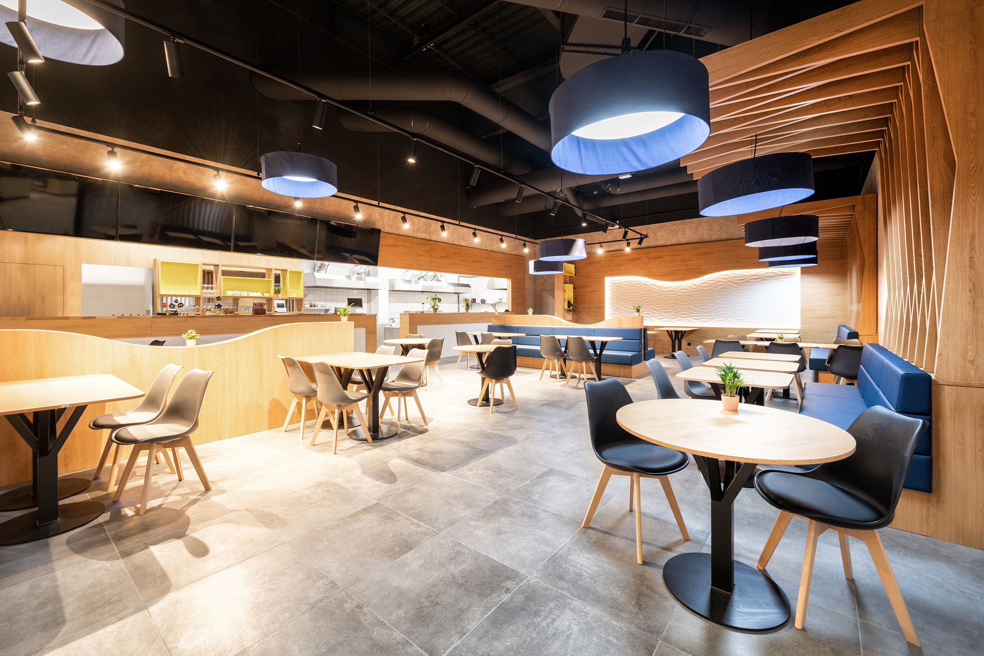 OC FUTURUM (Brno, Dolní Heršpice), IČO 26161478, adresa a telefon ...