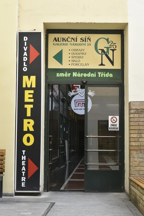 Divadlo Metro (Praha, Staré Město) • Firmy.cz
