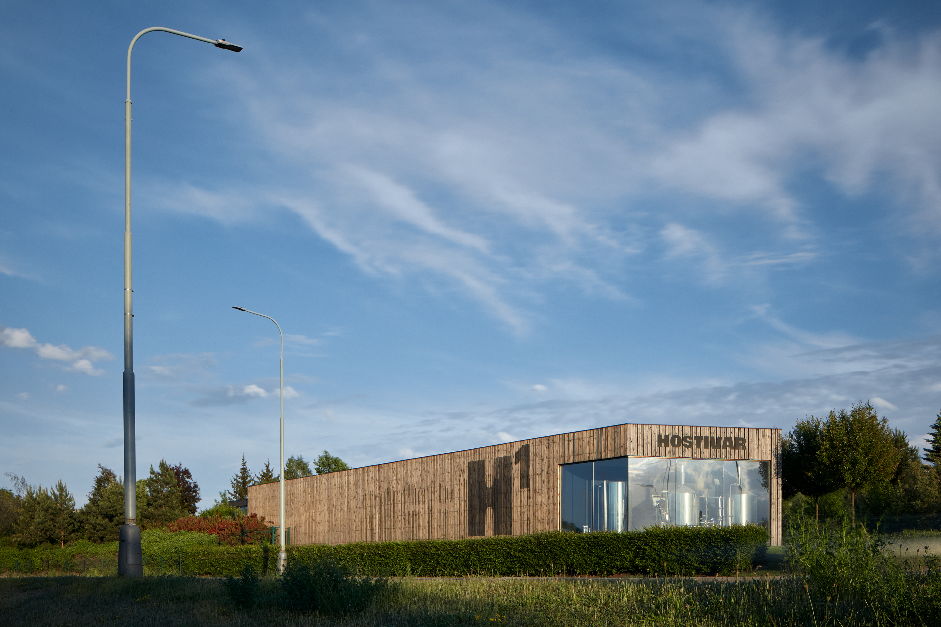 Restaurace Hostivar H1 (Praha, Horní Měcholupy) • Firmy.cz