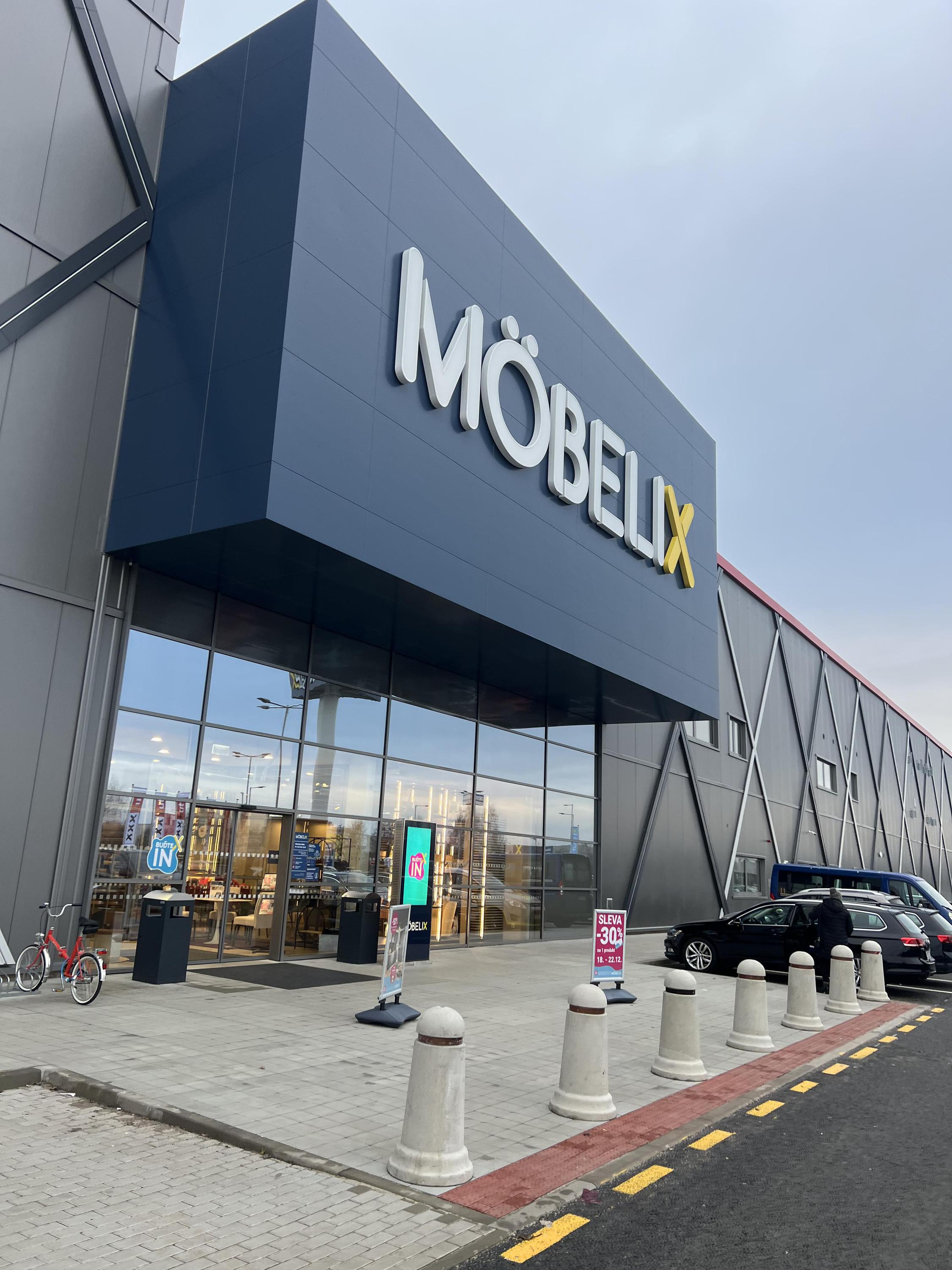 Möbelix (Hradec Králové, Pražské Předměstí), IČO 27127133, adresa ...