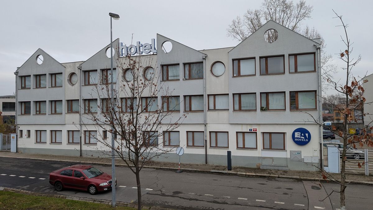 EA Hotel Populus (Praha, Žižkov) • Firmy.cz