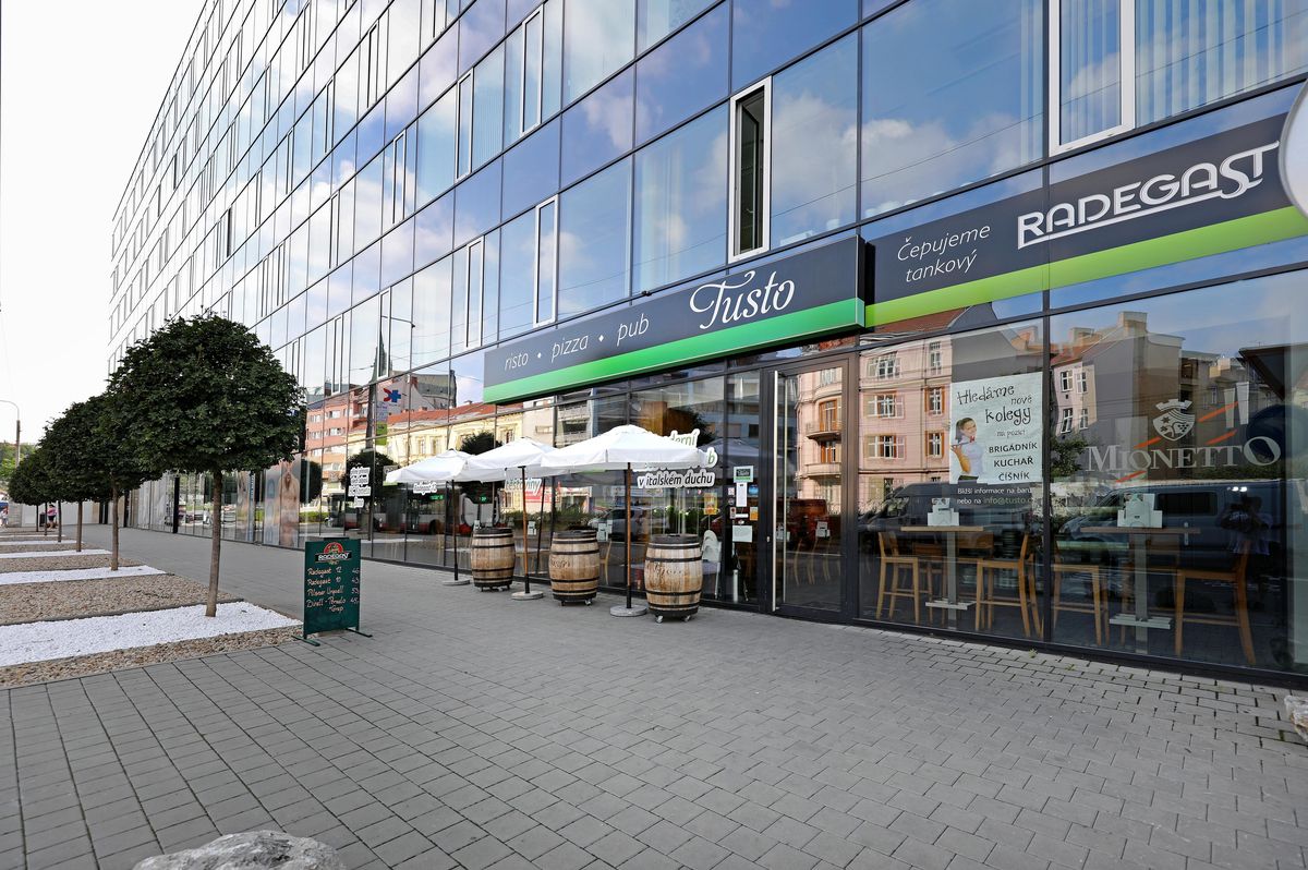 Tusto Titanium (Brno, Staré Brno) + Denní menu • Firmy.cz