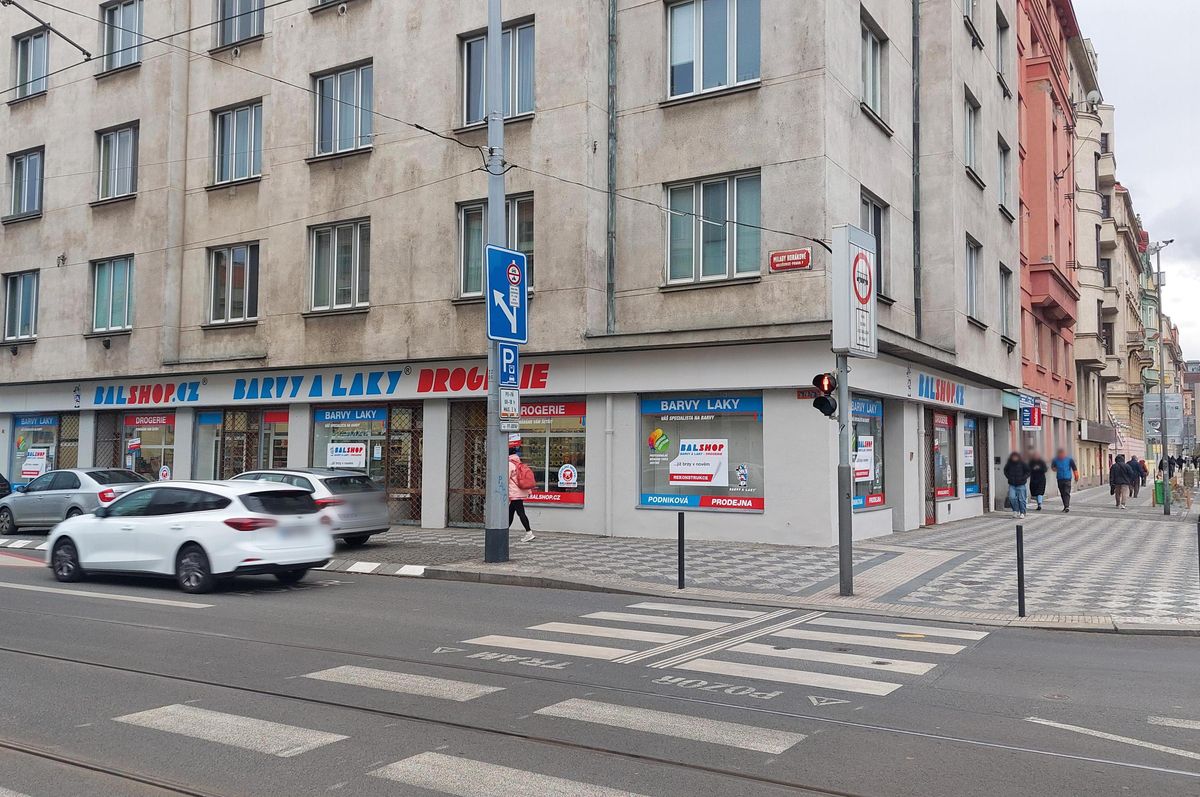 BARVY A LAKY DROGERIE (Praha, Holešovice), IČO 26765306, adresa a ...