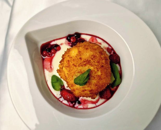 Slavnostní menu pro speciální příležitost za 1 150 Kč Tábor, Čelkovice ...