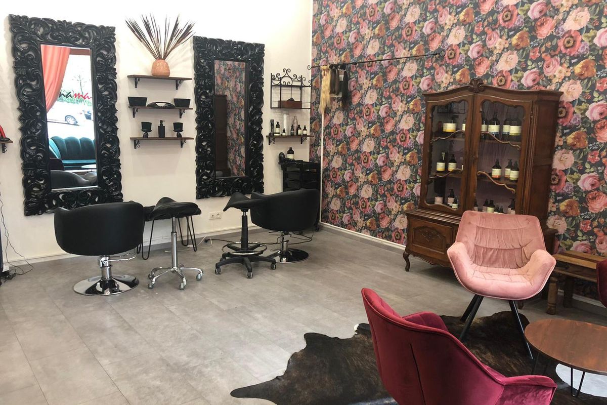 Kadeřnictví a Beauty salon Mamastudio (Praha, Karlín) • Firmy.cz