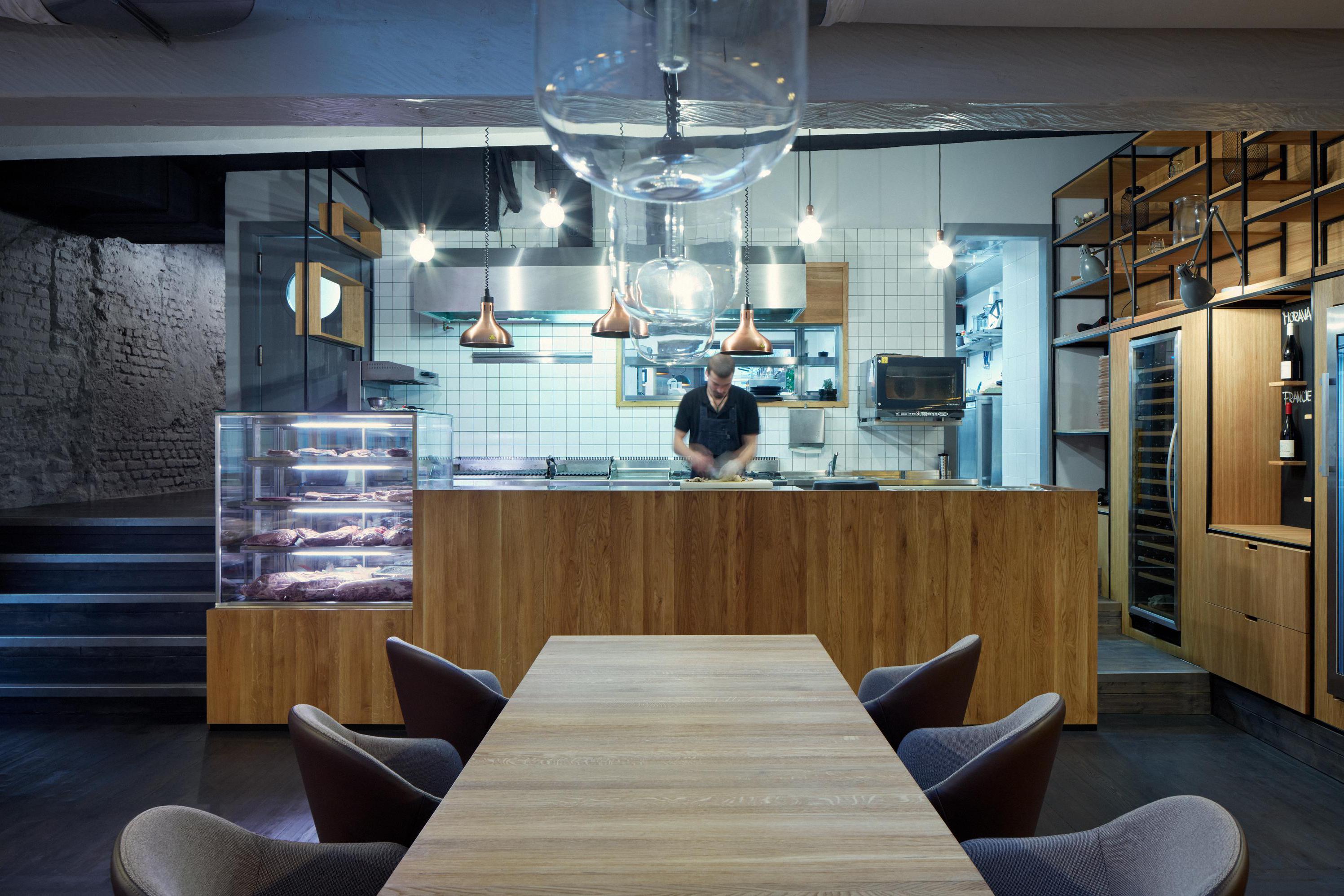 Dock House Restaurant (Praha, Michle) + Denní menu • Firmy.cz